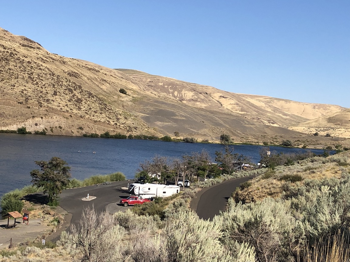 COE LePage Park at the confluence of John Day and Columbia Rivers - RV ...